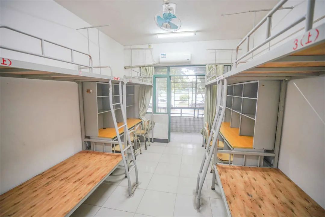 2025级专升本新生选宿注意事项及宿舍类型示意图_高考志愿填报系统_最专业权威的志愿填报平台_高考志愿填报指南_职业招生_高考志愿_大学排名_大学招生网